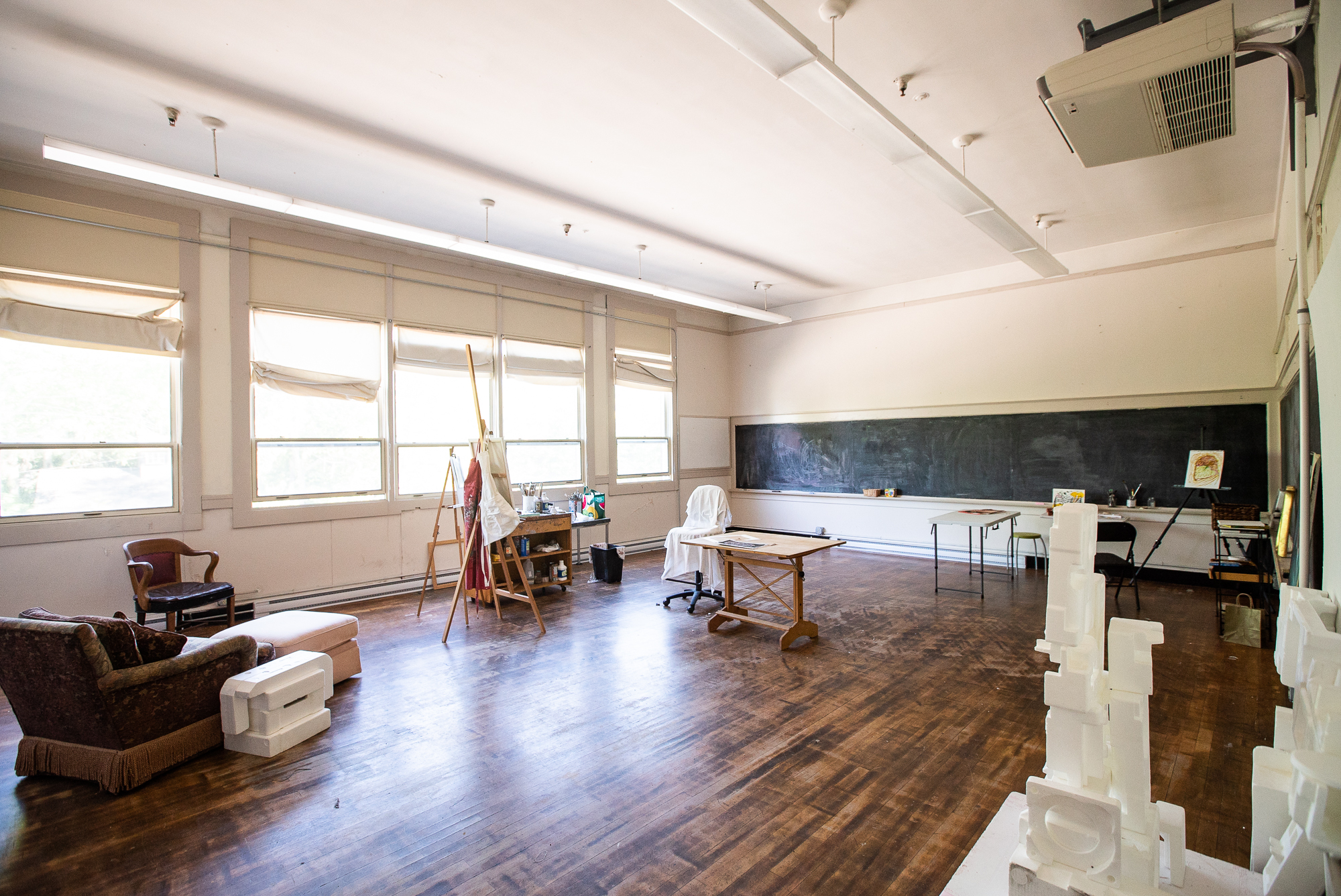 Rent a Community Art Studio Near You